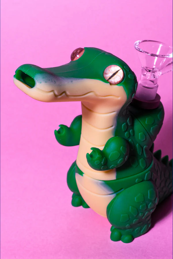 Lit Silicone 6" Alligator Water Pipe - BC Smoke Shop